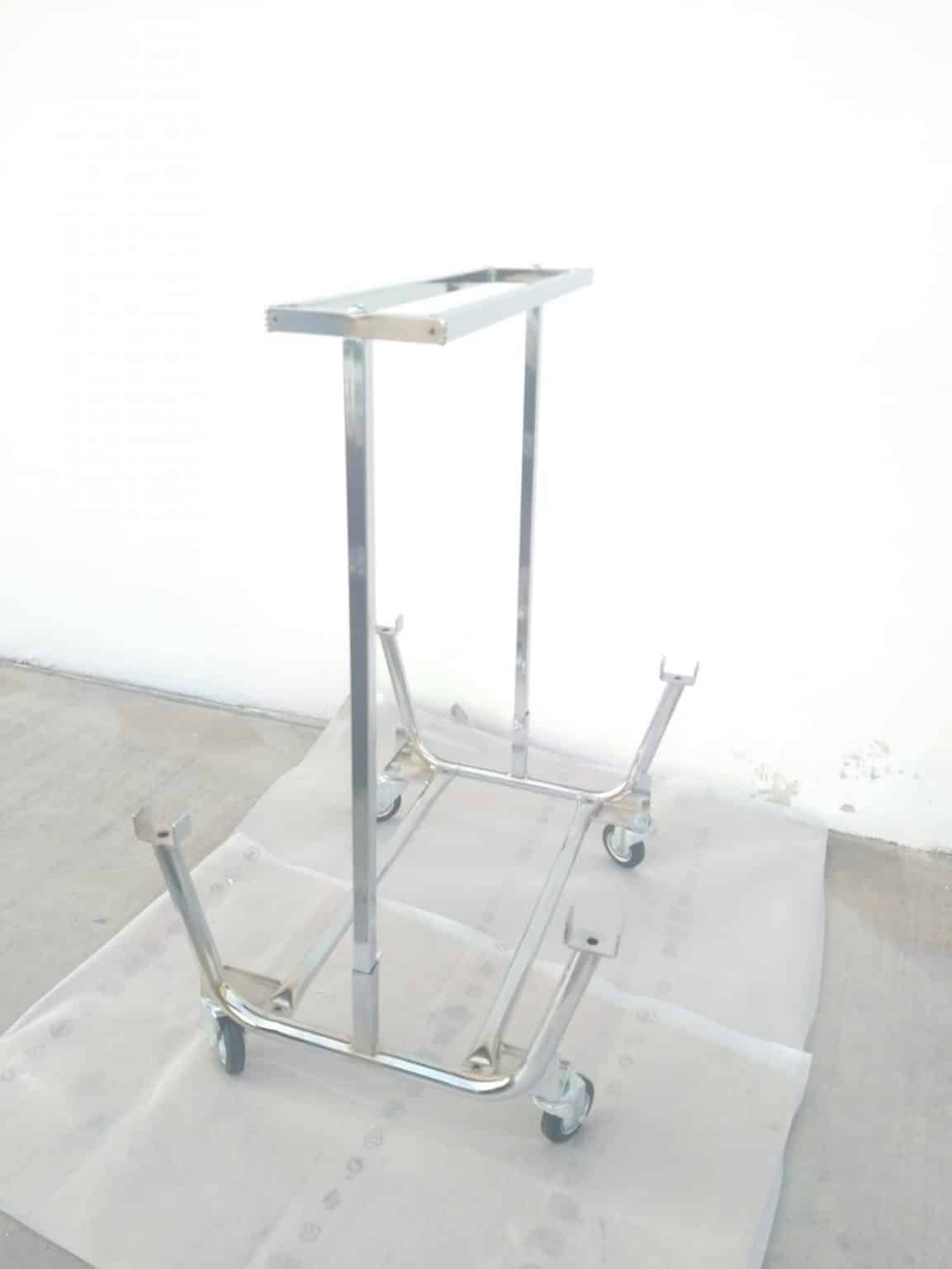DOUBLE VERTICAL KART STAND » Patrizicorse